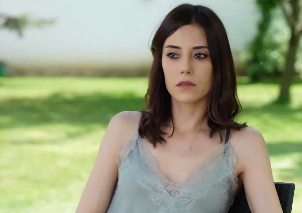 Cansu Dere: Yalnızlık tercihim! – Güncel Haberler, Son Dakika Haberleri ...